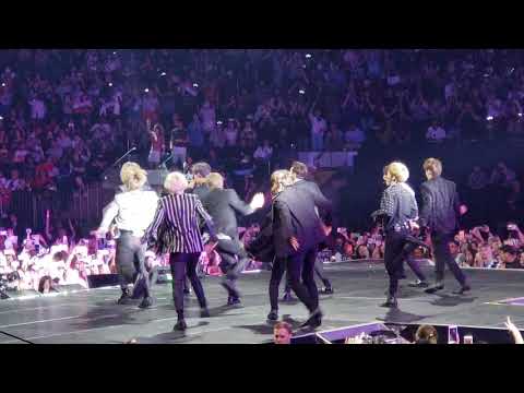 Seventeen Good To Me @ KCON19NY
