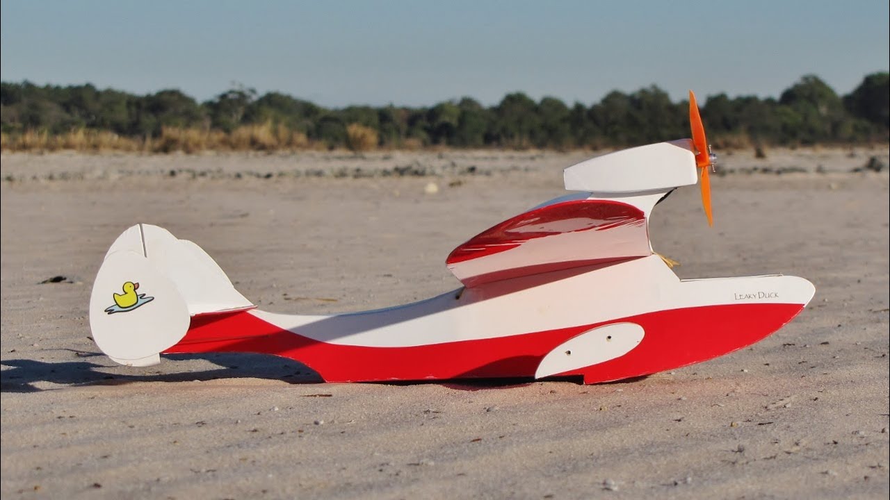 Park Scale Models Mini Drake - YouTube