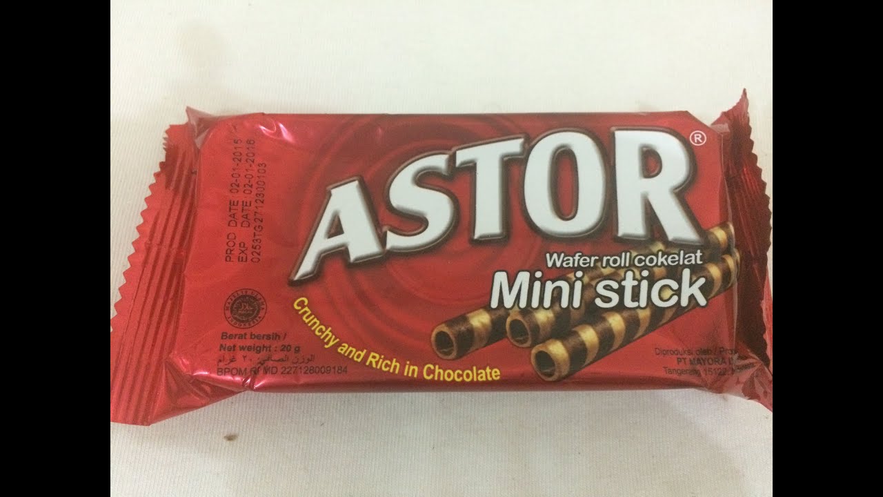 Astor CRISPY WAFER STICKS WITH CHOCOLATE - YouTube