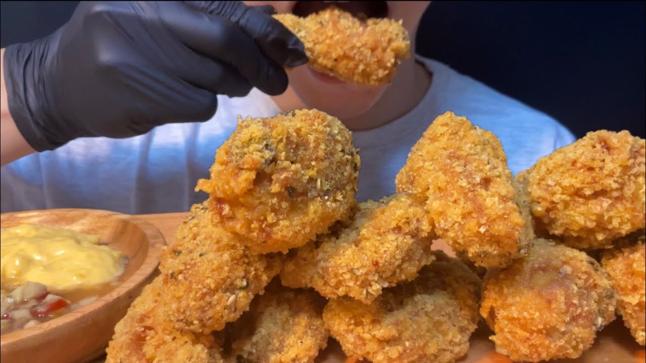 [ASMR] 🔥SUPER CRUNCH FRIED CHICKEN MUKBANG(EATING SHOW) I 60계 치킨의 바삭한 ...