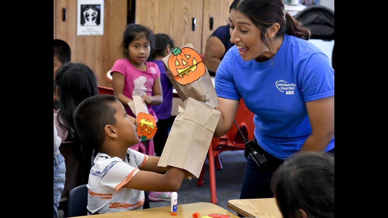 'Lights On Afterschool' at Oakley Elementary in Santa Maria - YouTube