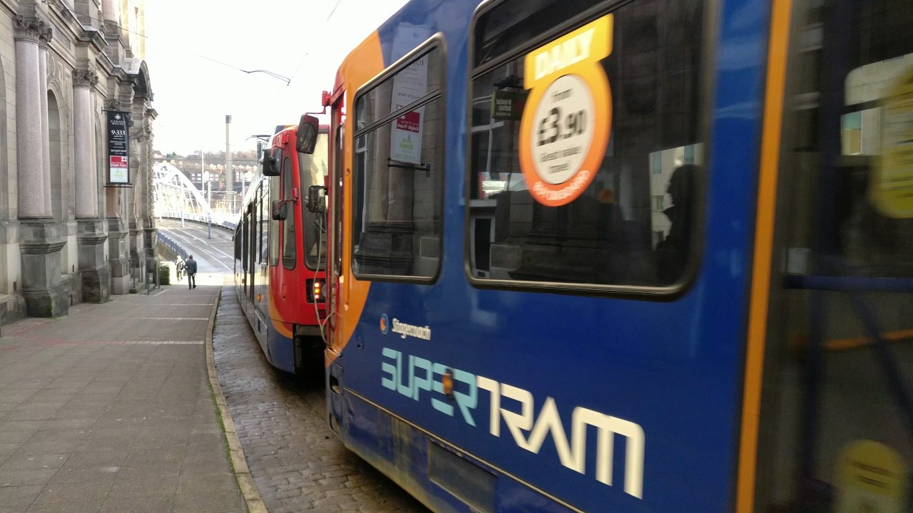 sheffield supertram 121 towing 114 - YouTube