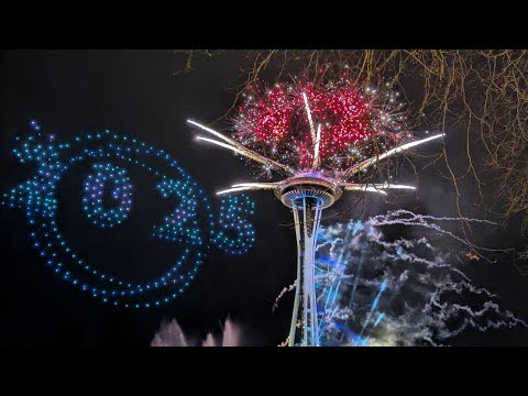 SPACE NEEDLE NEW YEAR 24 25 - PYRO+LIGHTS SIMULATION - YouTube