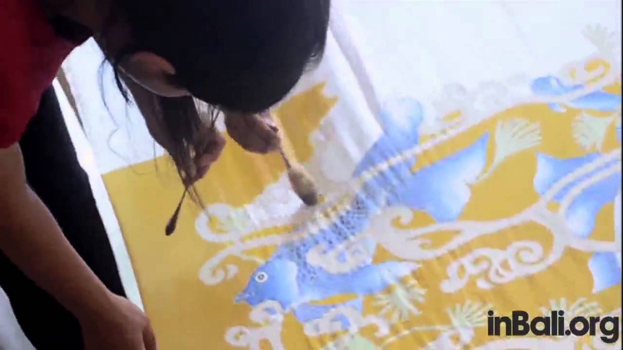 The art of making Balinese Batik - YouTube