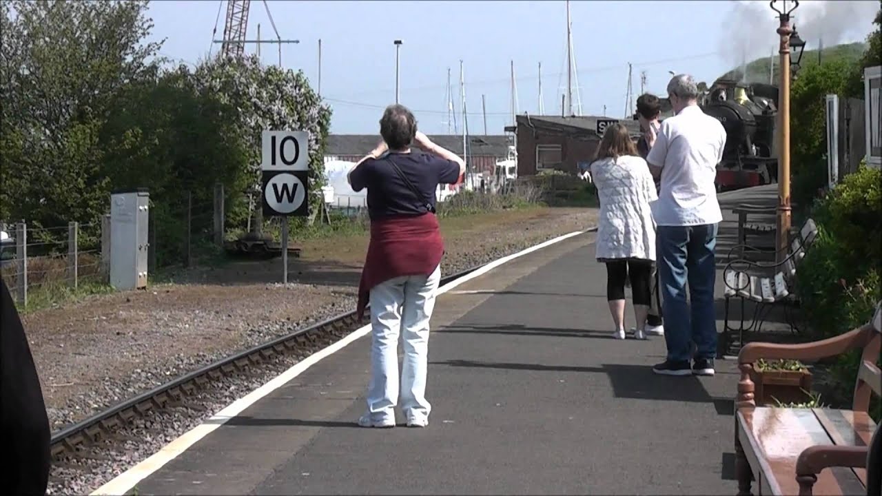 VISITING LOCOS AND YOUTUBE VIEWERS AT WATCHET STATION WSR - YouTube
