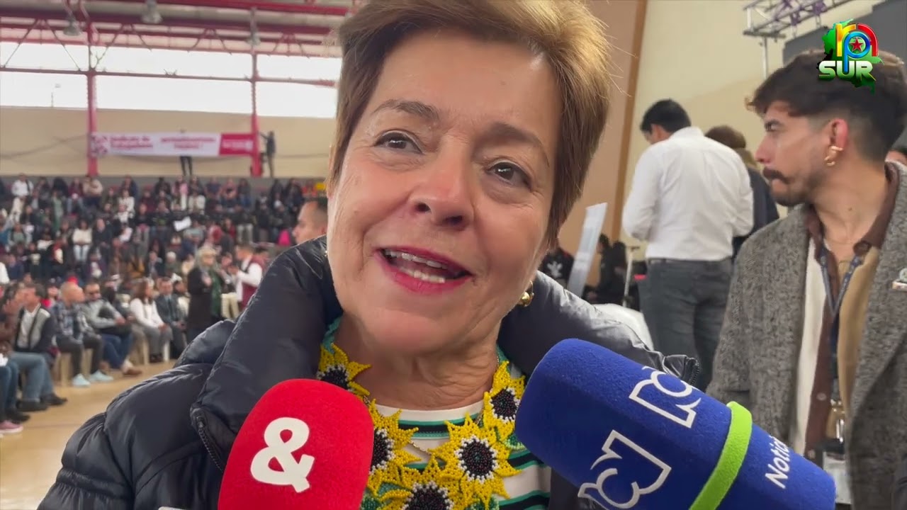 Jessica Hoyos's Instagram, Twitter & Facebook on IDCrawl