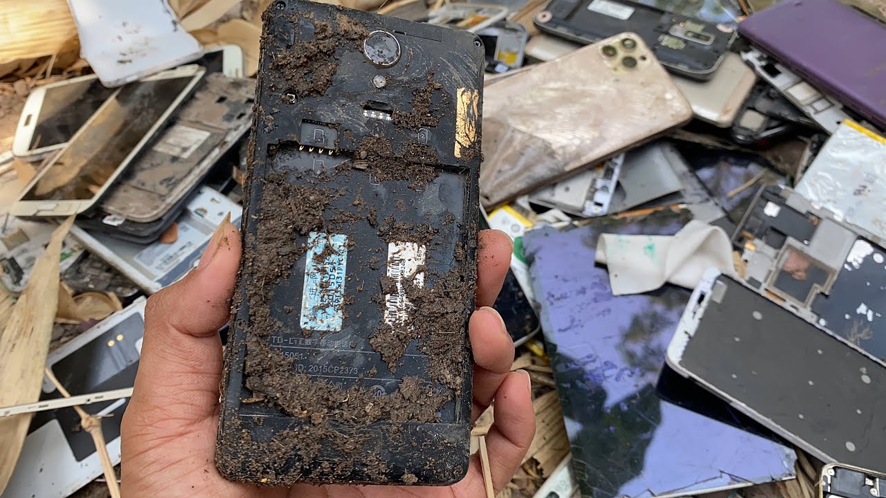 Restoration abandoned destroyed phone | Found a lot of broken phones ...