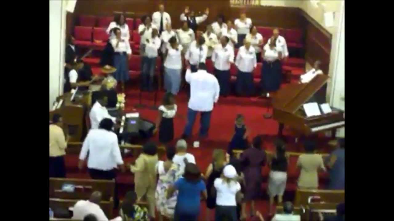 Shamar Jordan with the St. Peter AME Choir in St. Louis, Mo - YouTube