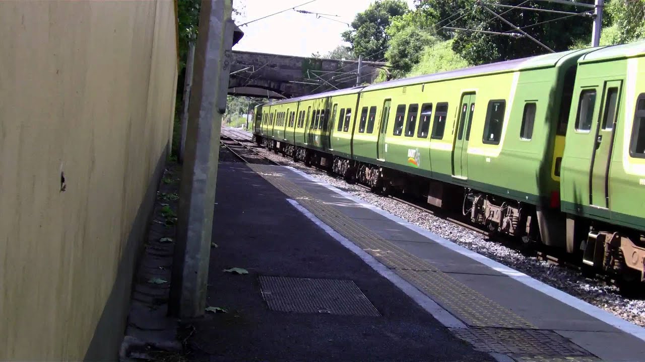 Killester HD-Dart 8500 class arrives at Killester - YouTube
