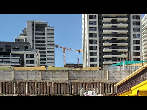 Setring Carpenter job in Israel - YouTube