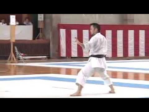 壮鎮 空手 形 karate kata sochin shoto - YouTube