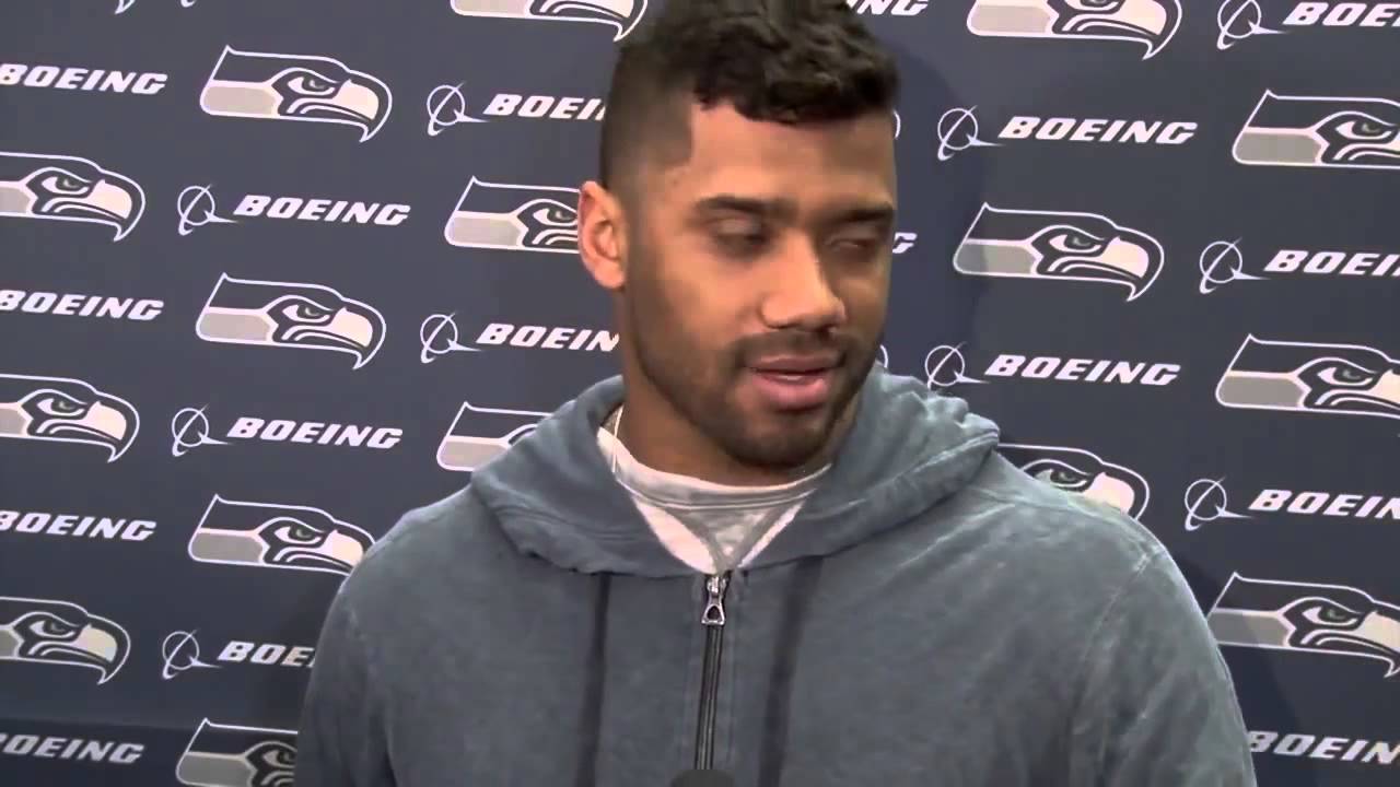 Russell Wilson End of Year Press Conference - YouTube