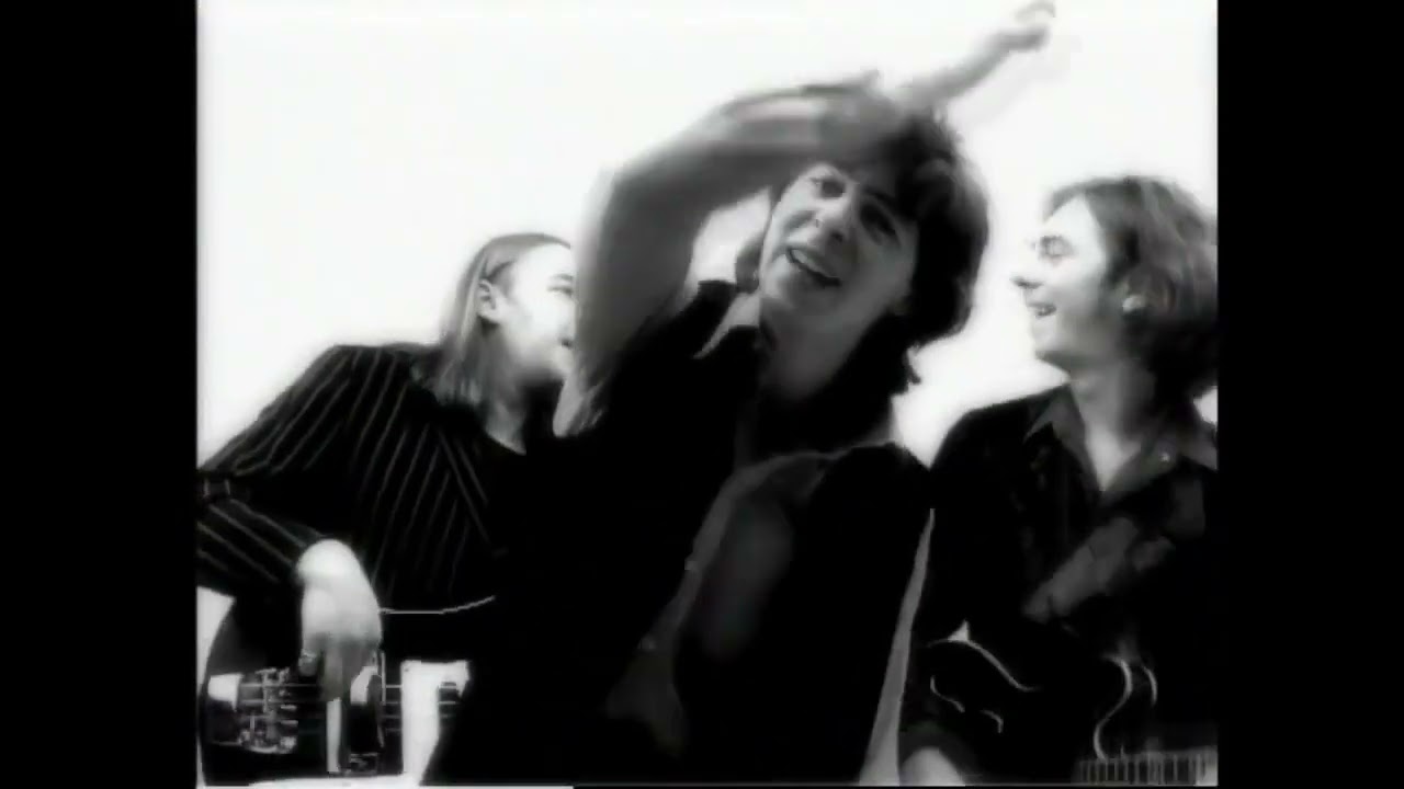 LEMON TREE FOOLS GARDEN EXTENDED - YouTube