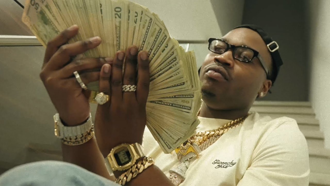 Wizz Havinn - Leave It In Her (Official Music Video) - YouTube