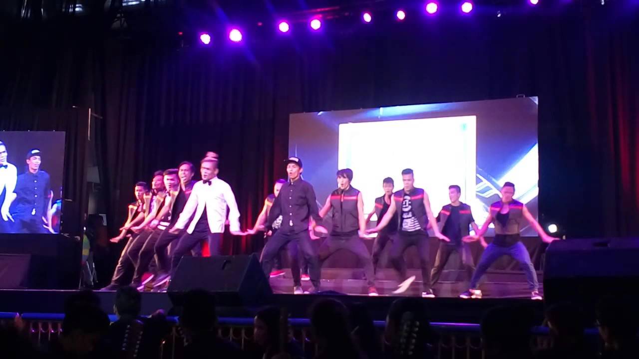 Breakout Concert 2015 (UC Cheerdance) - YouTube