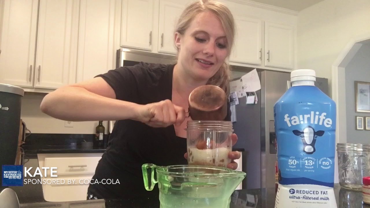 Best Pumpkin Smoothie Recipe with fairlife - YouTube