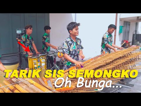 Variasinya Mantap!! Oh BUNGA Tarik Sis Semongko - ANGKLUNG NEW CAREHAL MALIOBORO (Angklung Jogja)