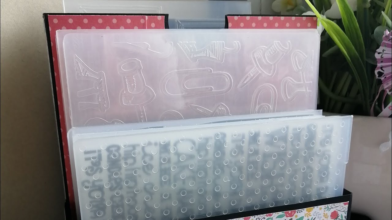 Tuto : rangement pour les classeurs d'embossages - YouTube