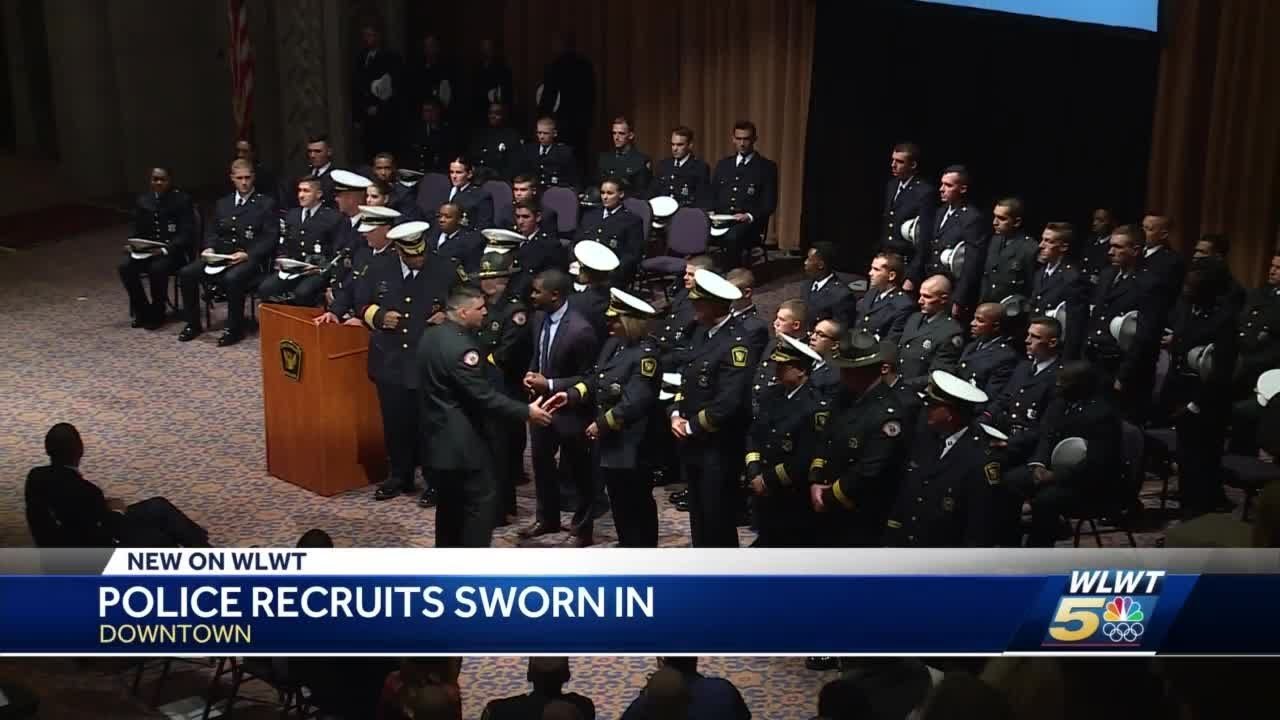 Police recruits sworn in in Downtown Cincinnati - YouTube