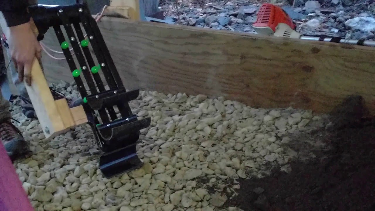 Mining Head Prototype 1: Digging Test - YouTube