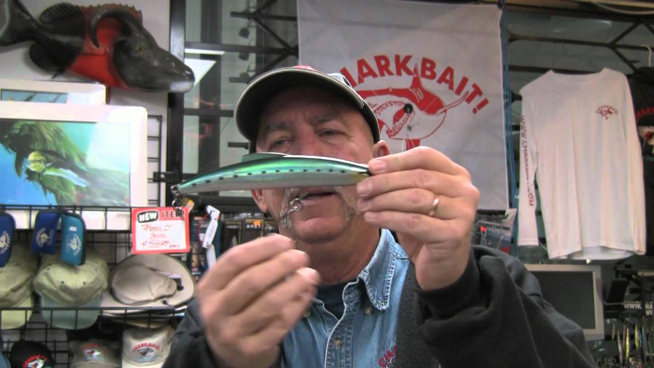Toro Tamer Lures - YouTube