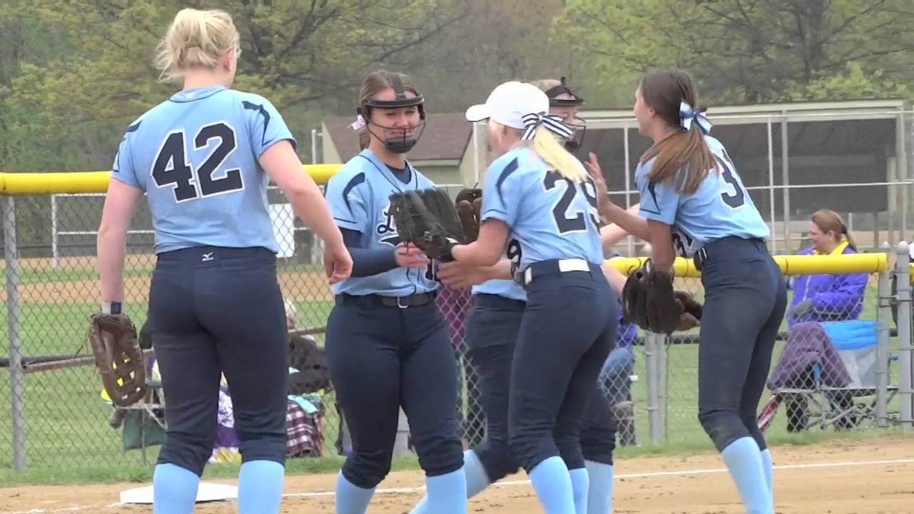 Morgan Harris 2016 Softball Highlights - YouTube