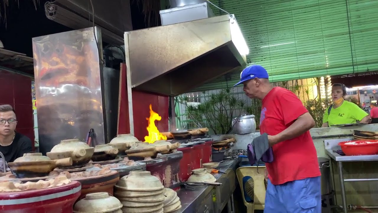 10 RM Claypot Rice, LYJ Foodcourt, Ipoh, 22 Apr 2023 - YouTube