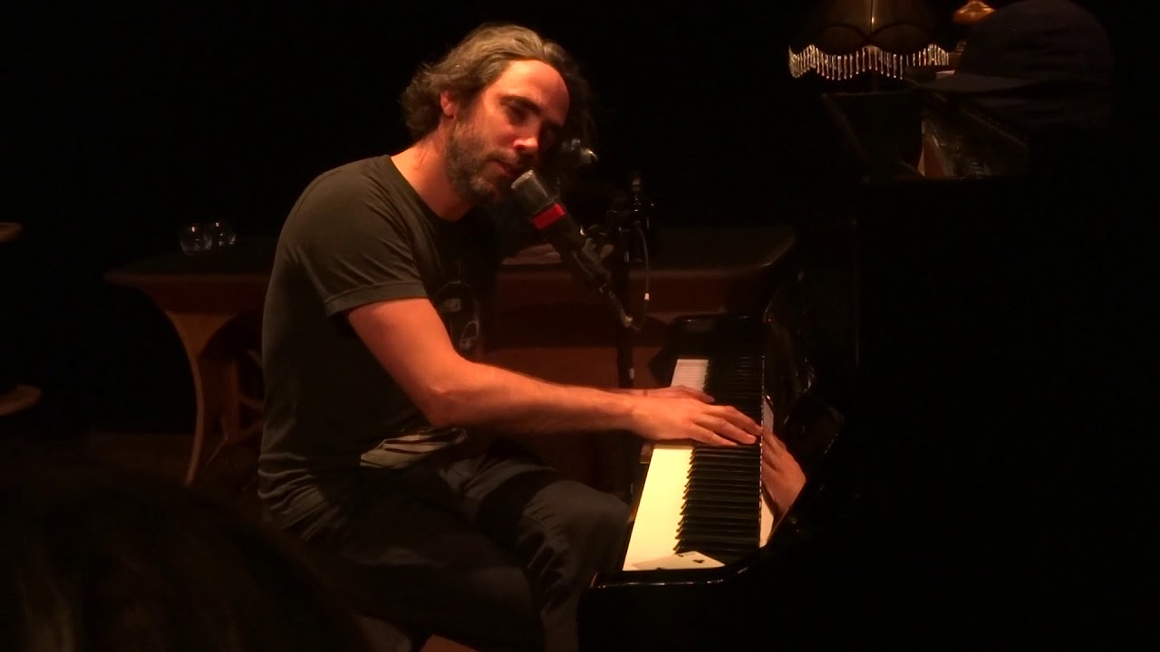 Patrick Watson - ? - Live In Lyon 2018 - YouTube