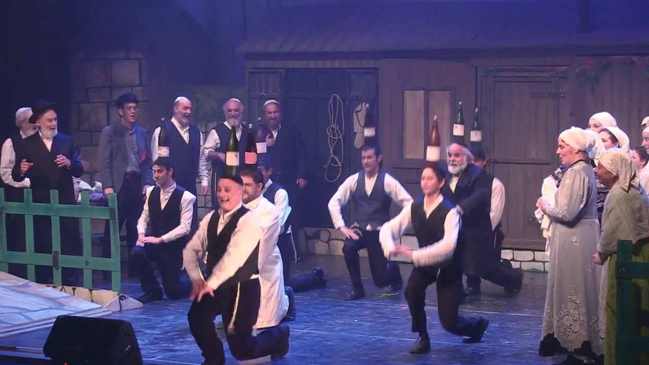 Fiddler Bottle Dance - YouTube