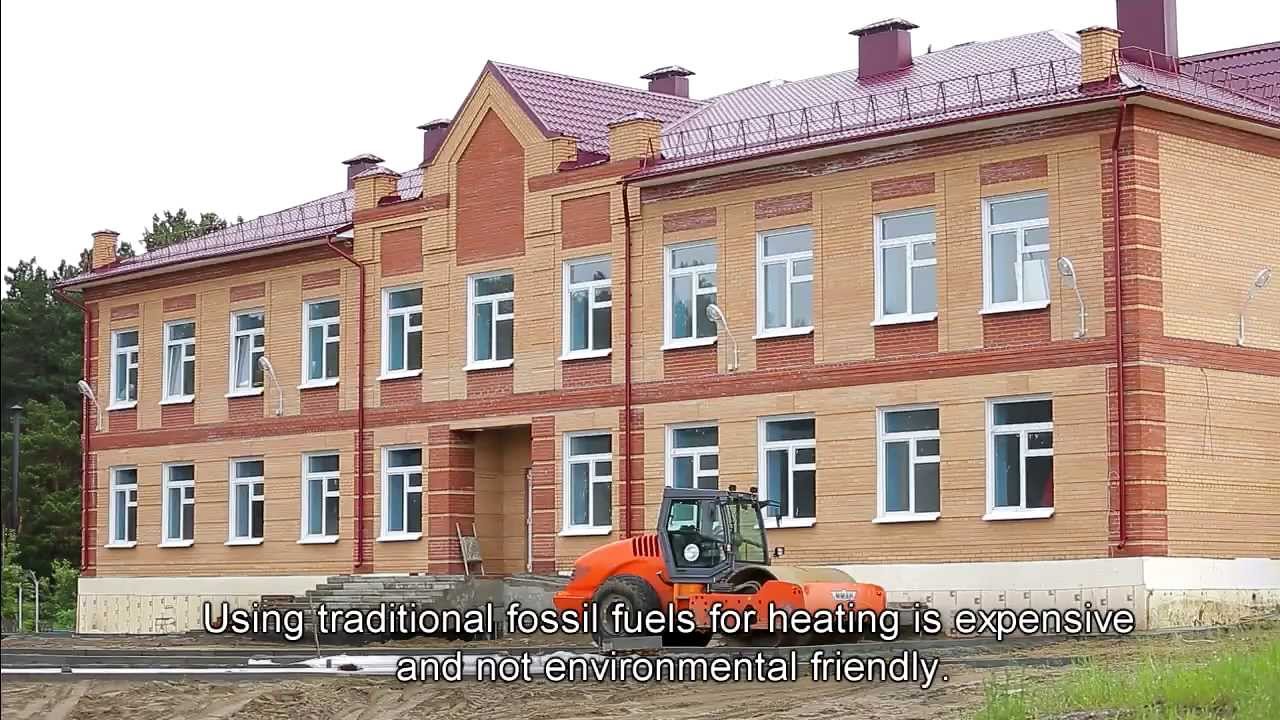 School in Siberia powered by a Danfoss heat pump - YouTube