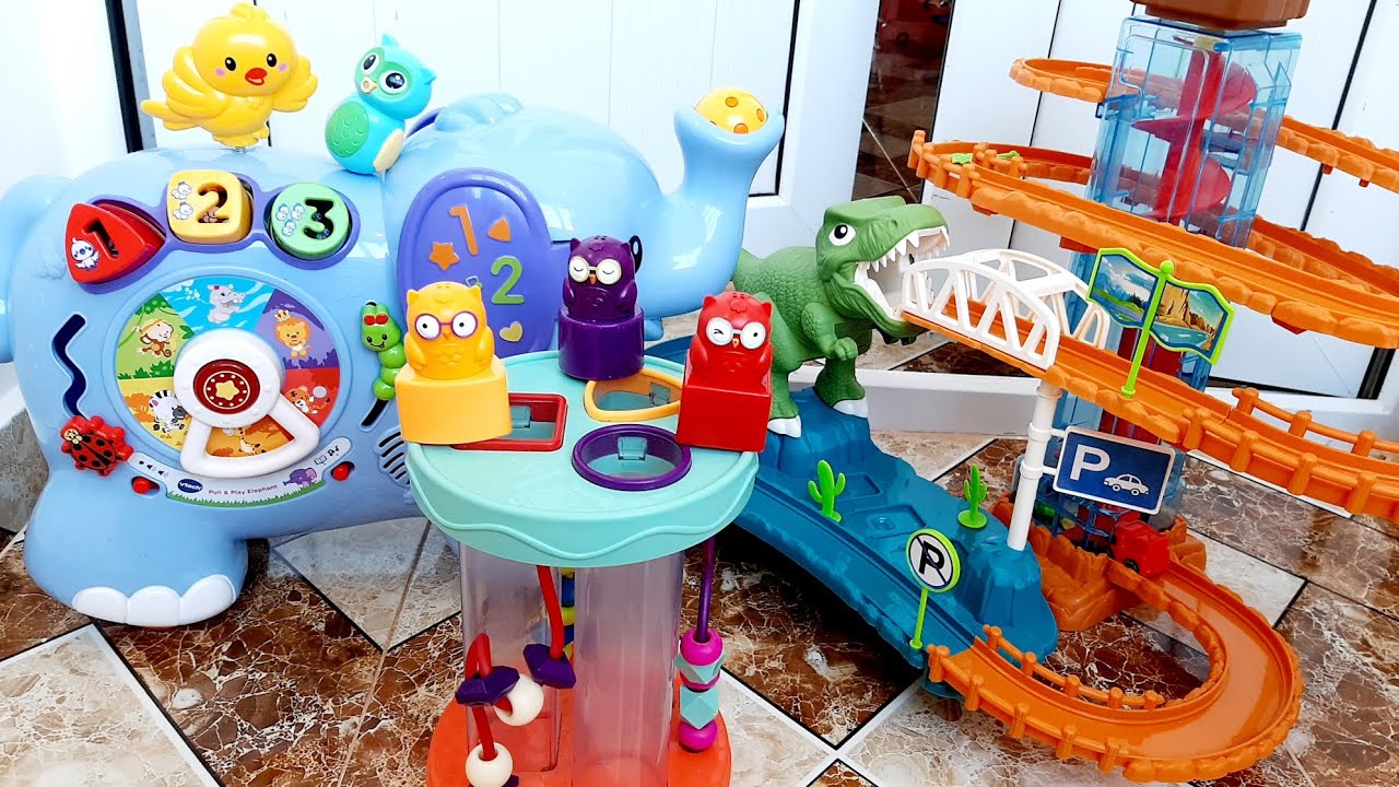 Shape Sorter Fun 3 Kings Day - YouTube