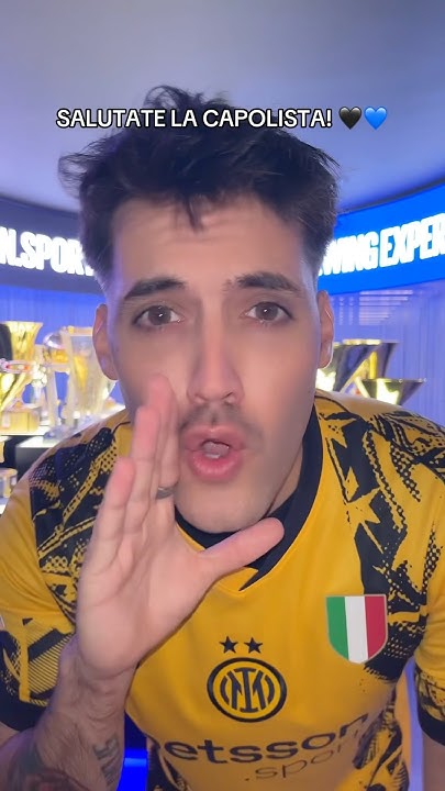 SALUTATE LA CAPOLISTA 🖤💙 - YouTube