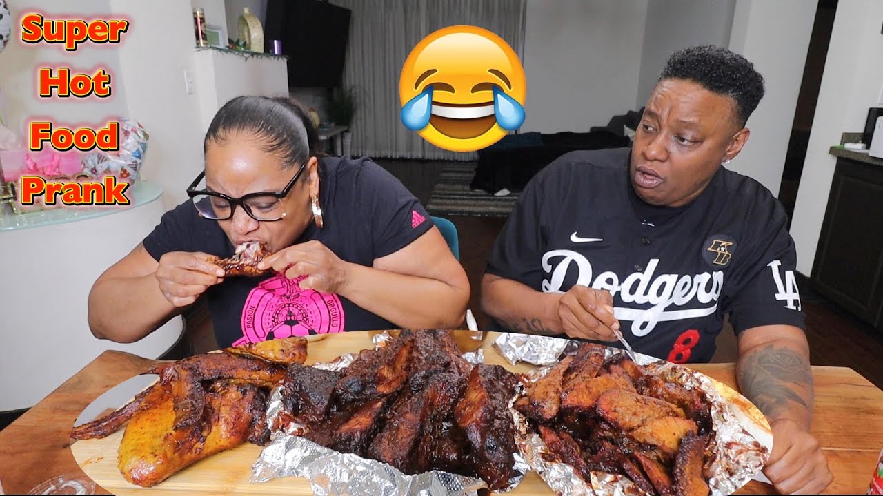 MY FOOD IS TOO HOT PRANK! BBQ MUKBANG PRANK ON BAE - YouTube