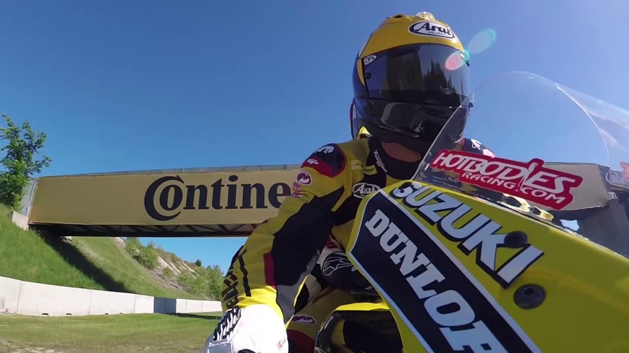 Dunlop M4 Suzuki Two-Seat Superbike Ride - YouTube