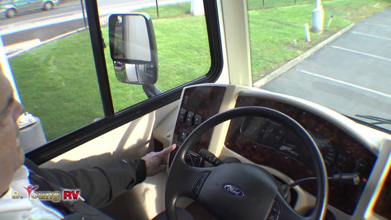 Stock #2527 2013 32-foot Mirada Class A Motor Home by Coachman - YouTube