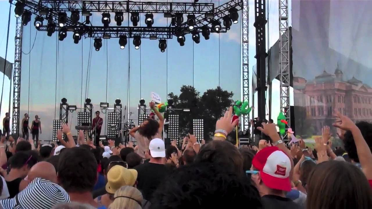 ACL 2011 DAY 2 - YouTube