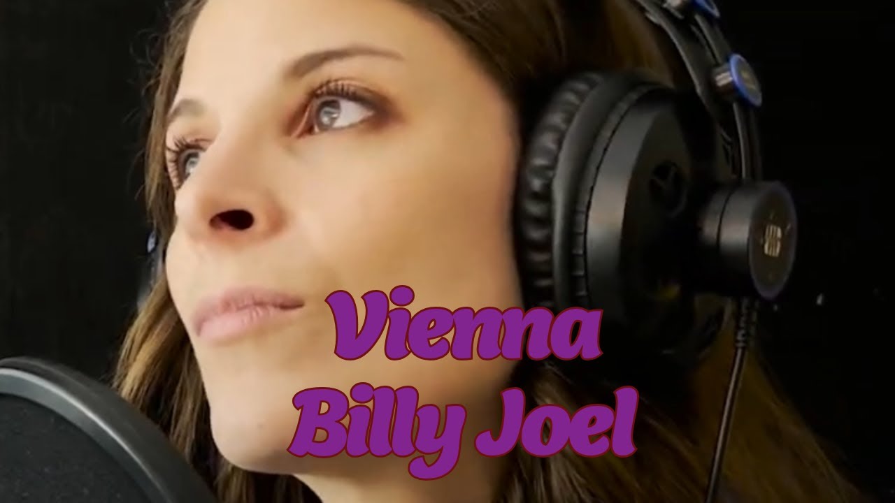 Manon Pages - Vienna Solo Cover 2022 1/1 - YouTube