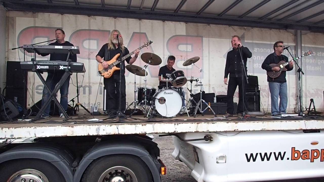 Xsoulents Steve Paver - Charity gig for Cystic Fibrosis, 'Love I Lost ...