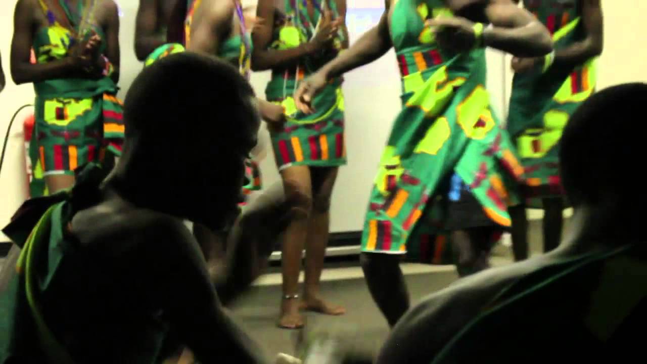 Zambia students perform traditional dance while on visit to Australia ...
