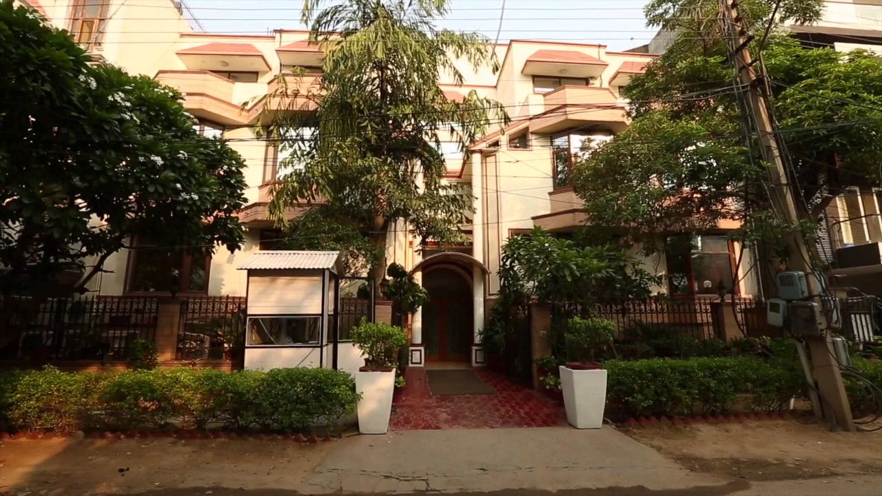 TrustedStay Gurgaon Sector 25 GGNAJ1 - YouTube