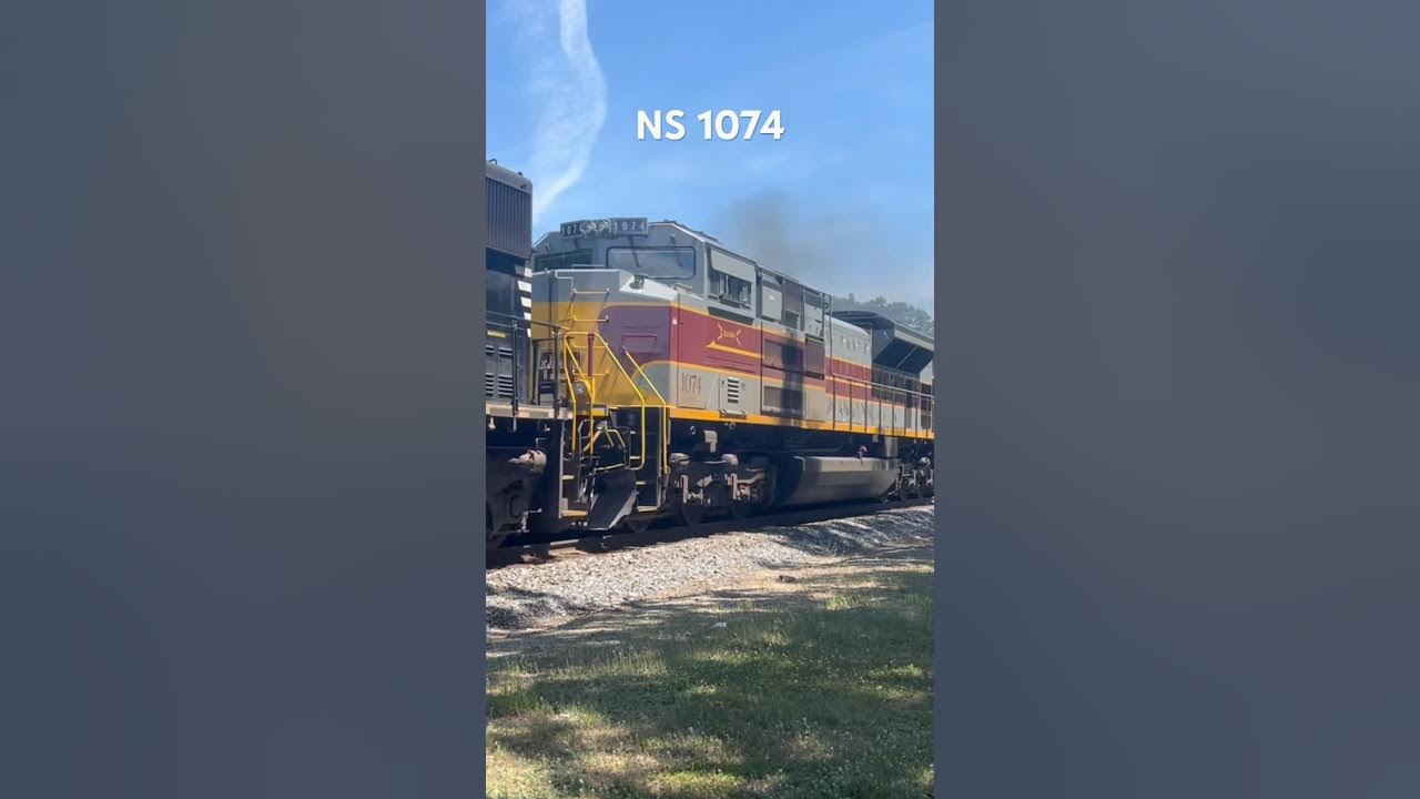 BERX 7517 Leads NS B101 with the Lackawanna heritage unit #nstrains #train #railfaning #railroad ...