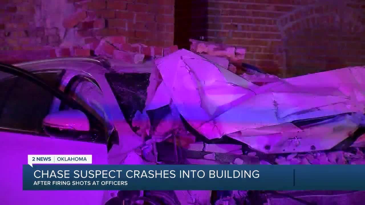 Suspect Flees Routine Traffic Stop Crashes Into Building In Sperry