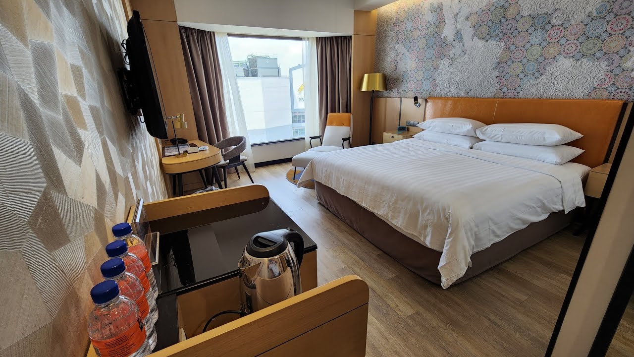 Deluxe Room King Bed Hotel Jen Penang Georgetown by Shangri-La Pulau ...