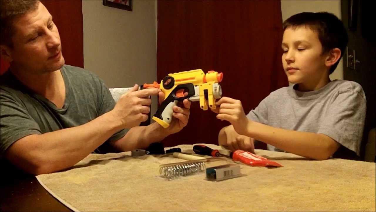 Nerf Night Finder Mod Part # 1 - will shoot twice as far as Stock.wmv ...