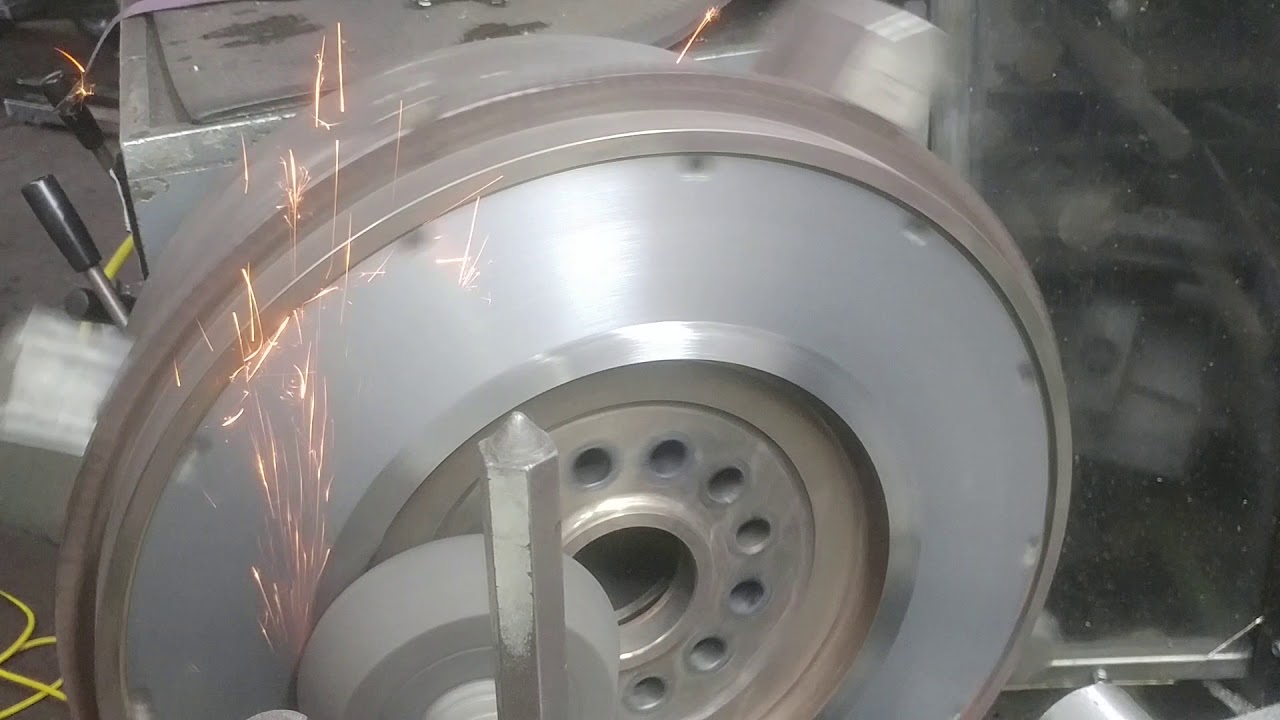 Resurfacing a Peterbuilt flywheel - YouTube