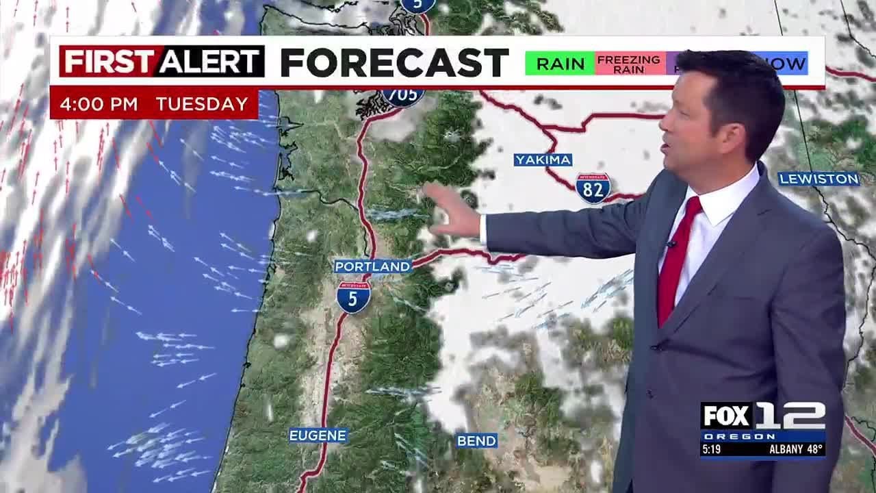 First Alert Monday evening FOX 12 weather forecast (12/11) - YouTube