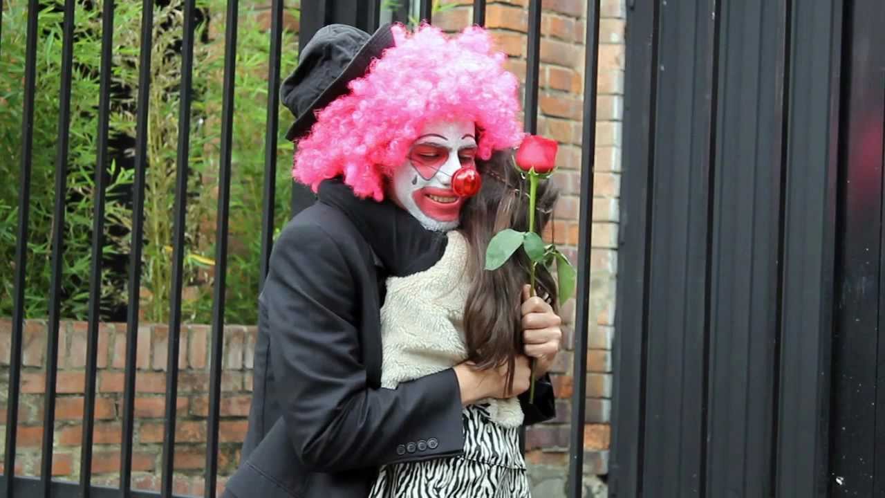 El Payaso triste - YouTube