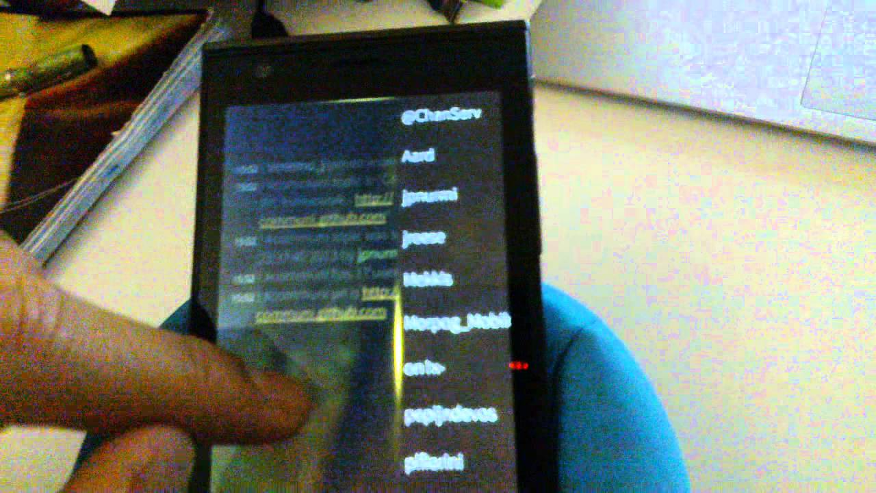 Demoing the first IRC client on the Jolla - YouTube