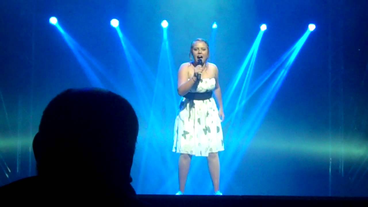 LEANNE WALKER AT STOKES TOP TALENT SEMI FINAL 11.9.12 - YouTube
