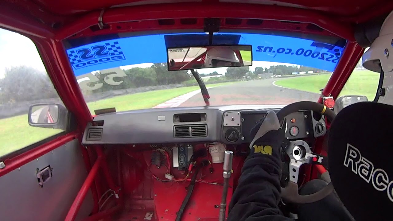 AE86 Racecar - New PB lap at Manfeild - YouTube
